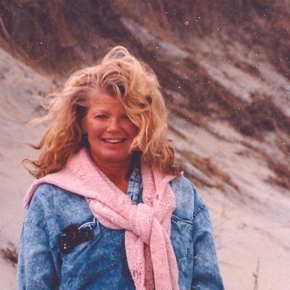 Janet Wright Reed – Featured Artist – Drawing on Words